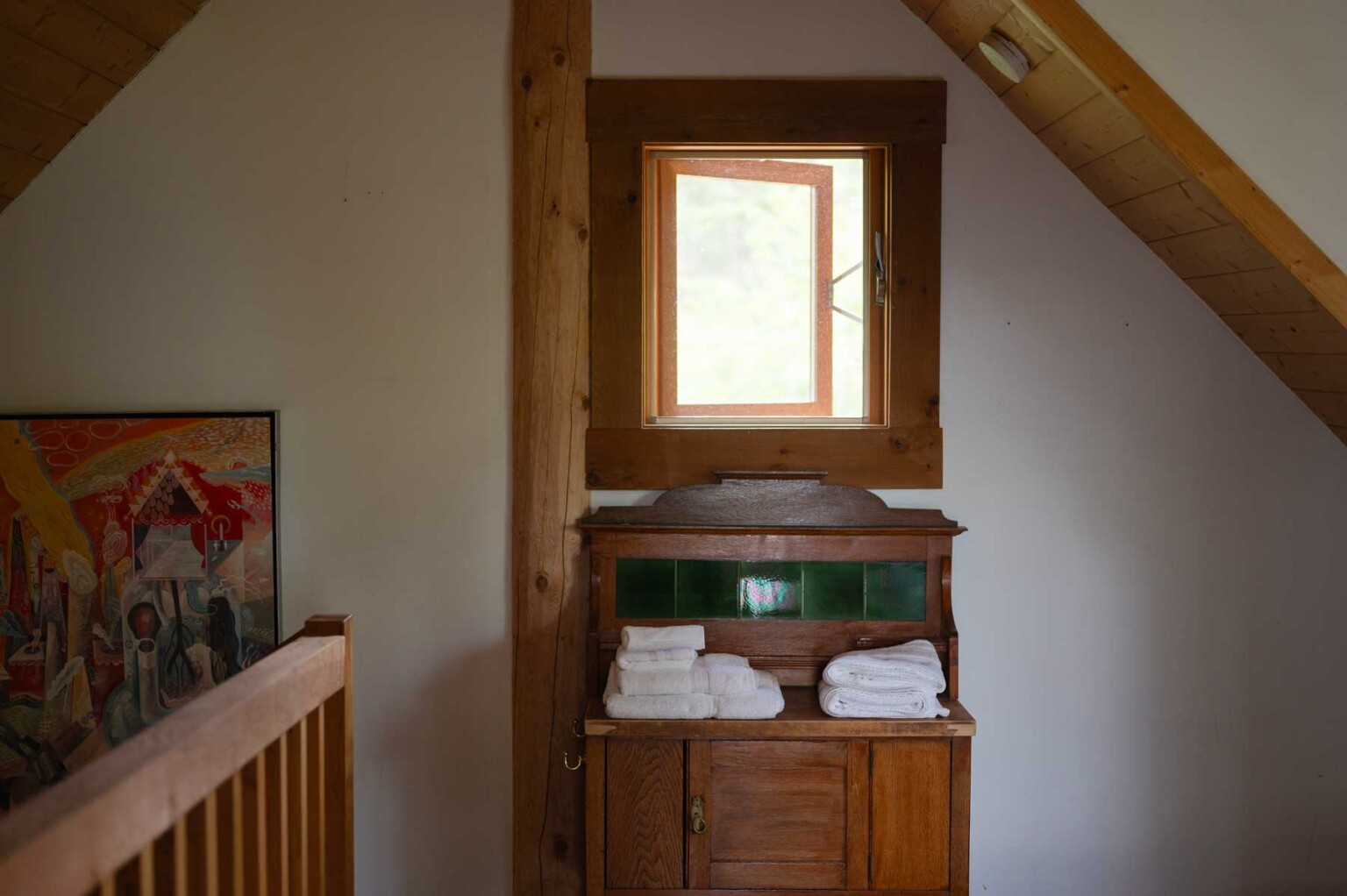 Wild Rose Cabin | Private Off-Grid Cabin with Sauna BC